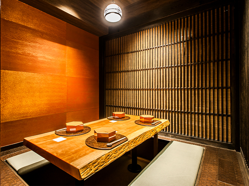 Private room WASHOKU dining HIGASHIYAMA | Japanese food Wagyu Sukiyaki ...