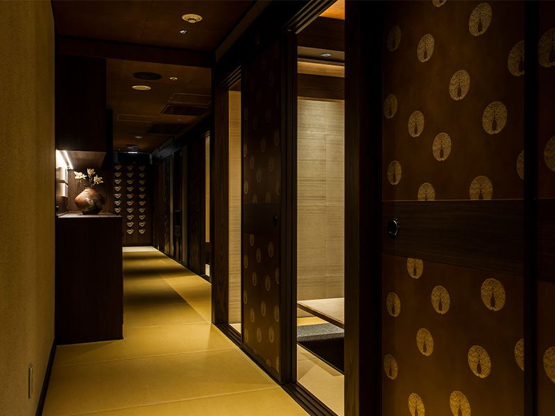 Private room WASHOKU dining HIGASHIYAMA | Japanese food Wagyu Sukiyaki ...